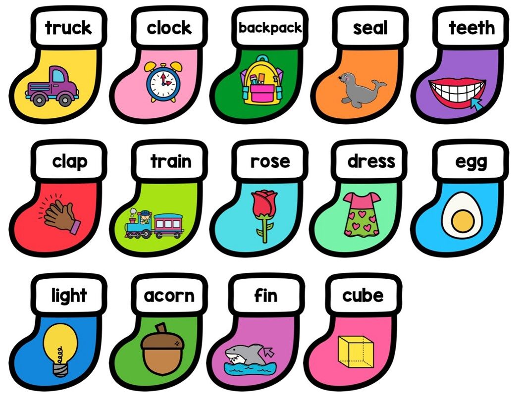 Christmas Long and Short Vowel Sorting Center Activity for 1st and 2nd ...